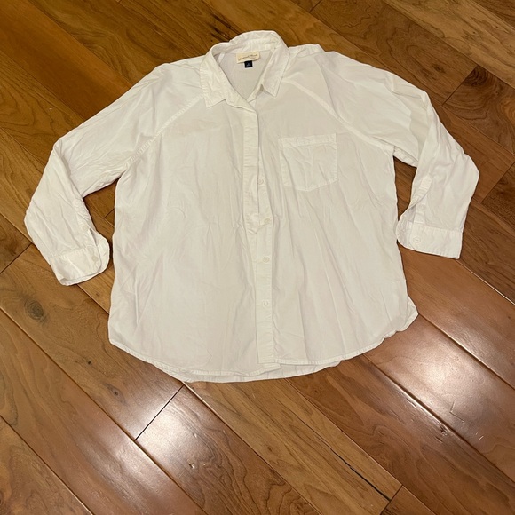 Universal Thread | Tops | Universal Thread White Button Down Shirt ...
